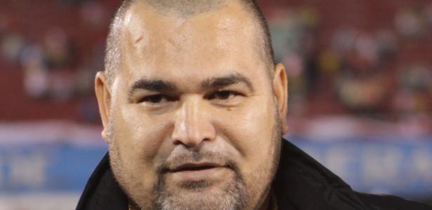 Ex-goleiro Chilavert ataca Vini e diz: 'Brasileiros são primeiros racistas'