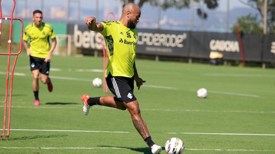 Inter: Recuperado, Rodrigo Moledo aguarda oportunidade de voltar