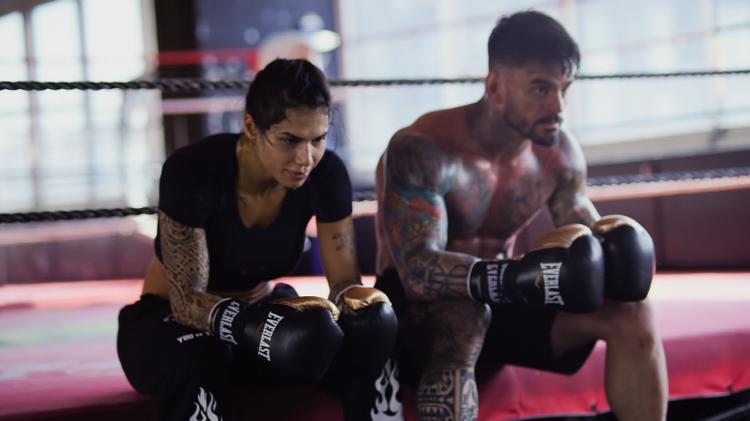 Jully Poca perdeu 10kg em pouco mais de um mês para torneio de boxe