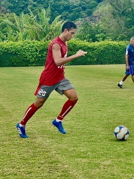 Atletas desempregados fazem bico e tentam recomeço com ajuda de ...