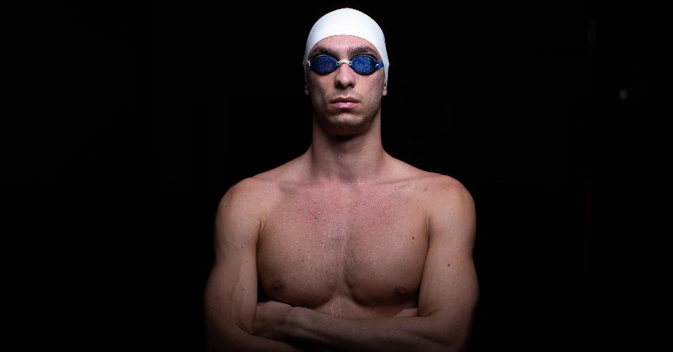 Scheffer é bronze na natação após 3 meses sem piscina para treinar