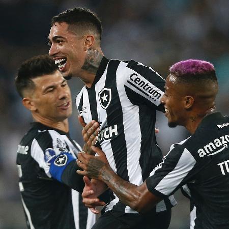 O que Botafogo precisa fazer para ter melhor 1º turno da história