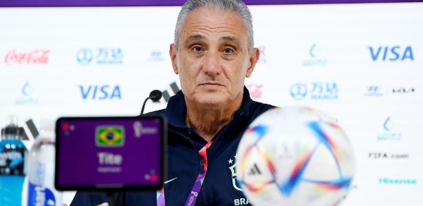 Tite esconde seleção titular e se vê mais tranquilo na segunda Copa