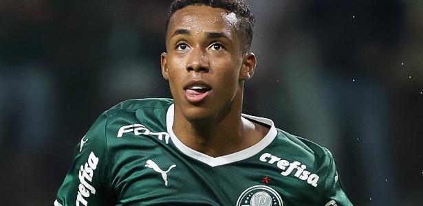Palmeiras: Kevin faz gol olímpico em jogo do Brasileiro sub-20; veja