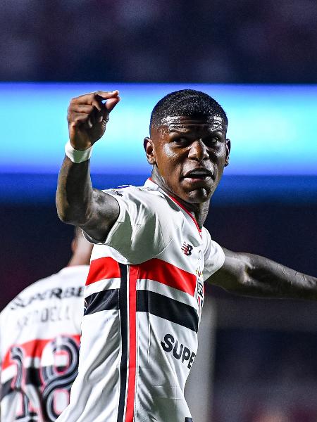 Santos e São Paulo não se entendem, e negociações por Arboleda emperram