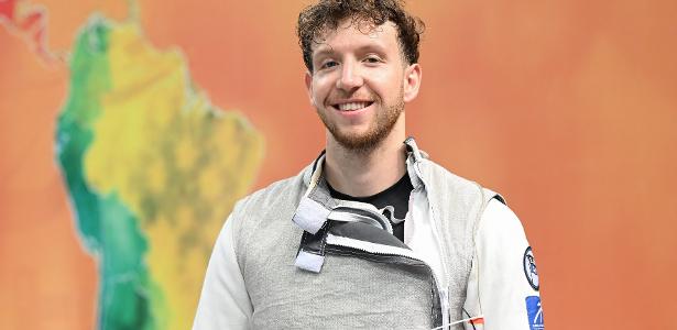 Esgrima: Ex-base do Arsenal e pai de SP: o inglês que defende o Brasil