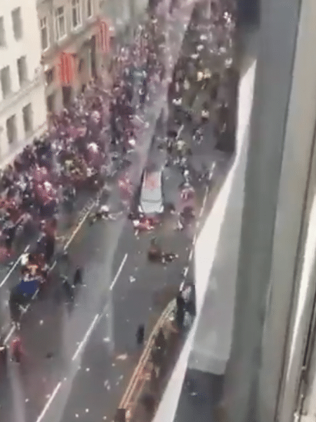 Atropelamento deixa cerca de 50 feridos em Liverpool