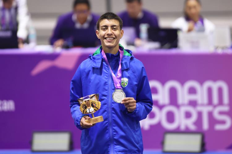 Pan Jr. dia 6: Brasil vence Argentina na final do handebol feminino