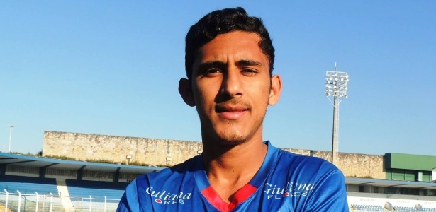 São Caetano acerta com Di Maria. Mas calma, não é o argentino do PSG ...