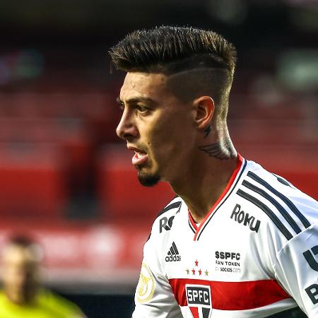 São Paulo tenta retorno do atacante argentino Rigoni