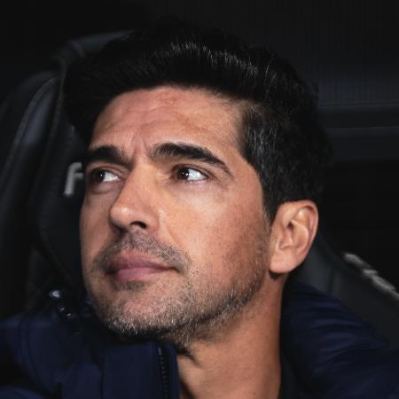 Abel escala Palmeiras com Khellven e Andreas contra River; veja times