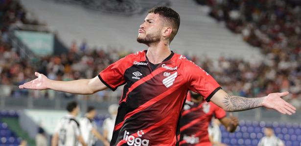 RB Leipzig encaminha a contratação de ex-Athletico por R$ 125 milhões