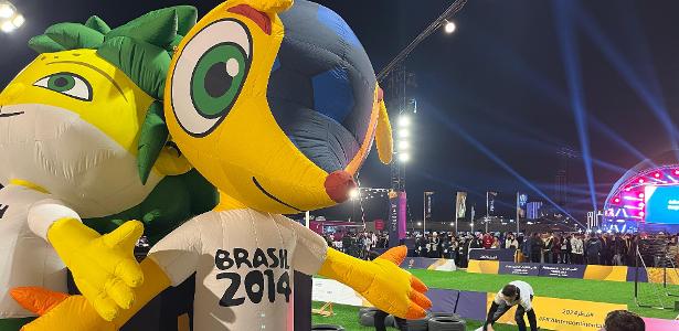 Fan Fest no Qatar resgata Fuleco e tem brasileiro fake
