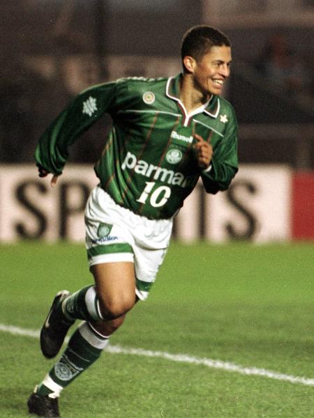 O dia em que Alex, o Mago, liderou Palmeiras no Dérbi
