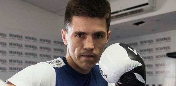 Campeão mundial de boxe, Patrick Teixeira fará sua 1ª defesa de ...