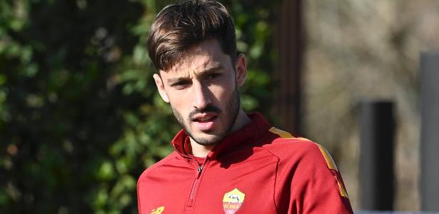 Flamengo mantém contato com Viña apesar de 'jogo duro' da Roma