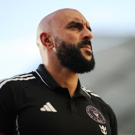 Barrado, segurança de Messi some de campo em jogos do Inter Miami