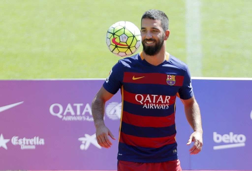 Fotos: A vida de Arda Turan em Barcelona - 30/08/2015 - UOL Esporte