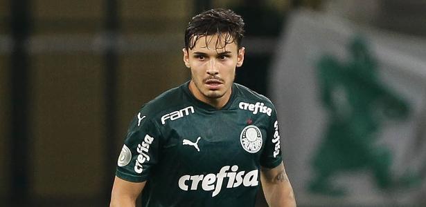Palmeiras: R. Veiga indica posição em que pode render mais em campo