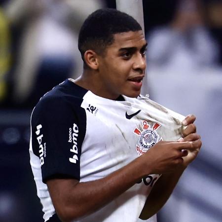 Corinthians descarta empréstimo de Gui Negão e dificulta avanço do Inter