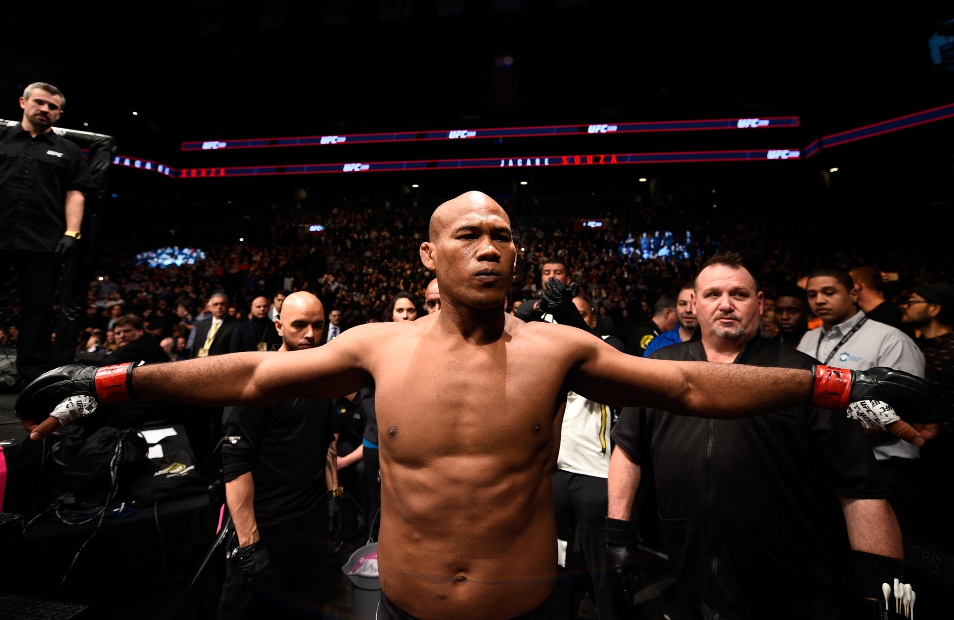 Wilson Reis vence a 3ª seguida e salva Brasil no card preliminar do UFC ...