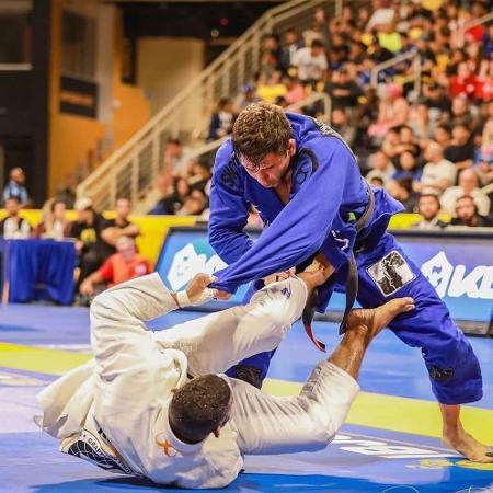 Maior campeão do jiu-jítsu, Marcos Buchecha estreia no UFC aos 35 anos