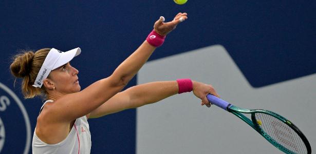 Bia Haddad faz 18 duplas faltas e perde 3ª seguida ao cair em Cincinnati