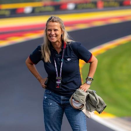F1: Mariana Becker adia clima de despedida e avalia futuro