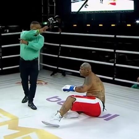 FMS 8: Influencer nocauteia e vence duelo de duplas com Reyphisique