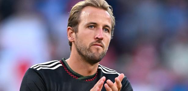 Kane perde pênalti, mas aplica lei do ex, e Bayern goleia Tottenham