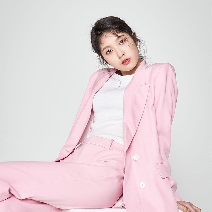Go Soo Jung, atriz coreana de clipe do BTS, morre aos 25 anos, diz site