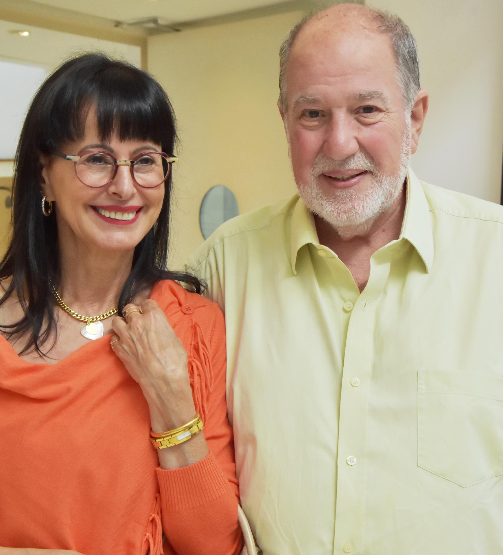 Rosana Beni lança 2ª edição do livro "Força! Diga não à depressão" - 05 ...