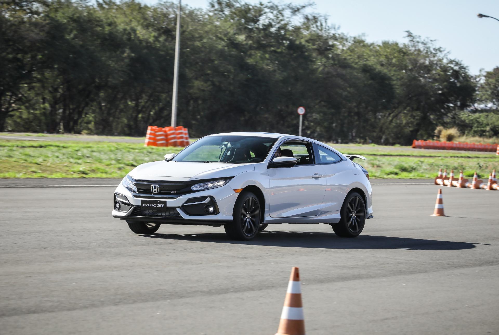 Honda Civic Si: cupê, manual e custando R$ 180 mil, ele sobra entre os ...