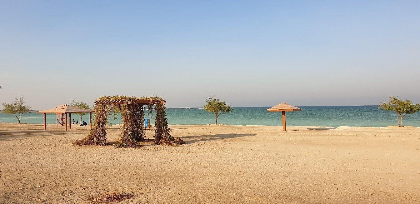 Brasil tem uma das 20 praias que mais deve encolher no mundo até 2100