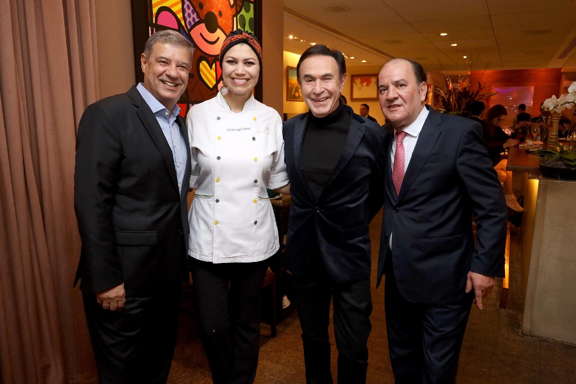 Adriane Galisteu e Marco Antonio de Biaggi celebram aniversário - 18/05/2023 - UOL Splash