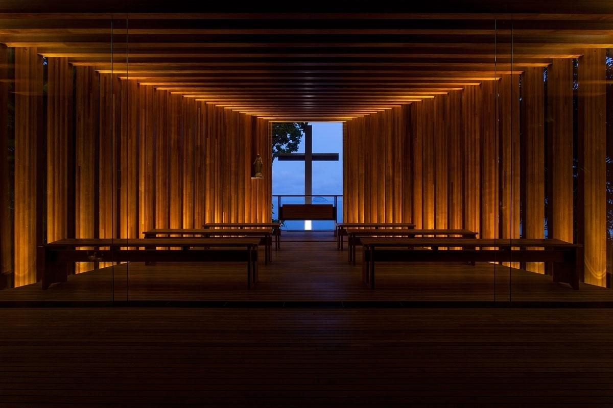 Luciano Huck: Casa de Angélica e do apresentador tem capela e cinema