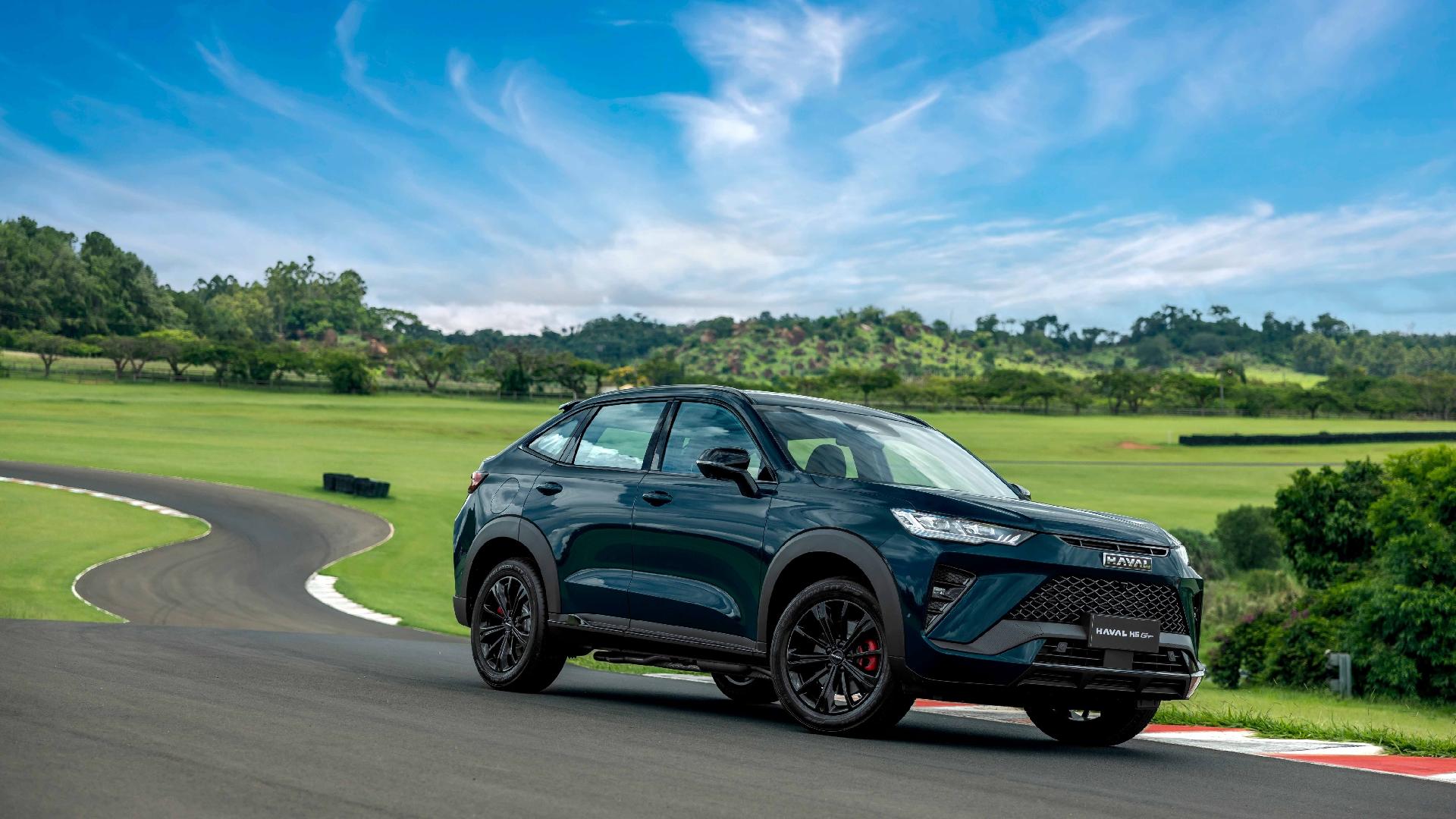 Novo SUV chinês tem quase 400 cv e faz 27 km/l na cidade; conheça