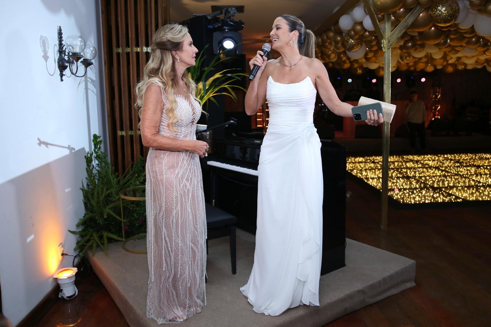 Helô Pinheiro 80 anos: veja como foi a festa