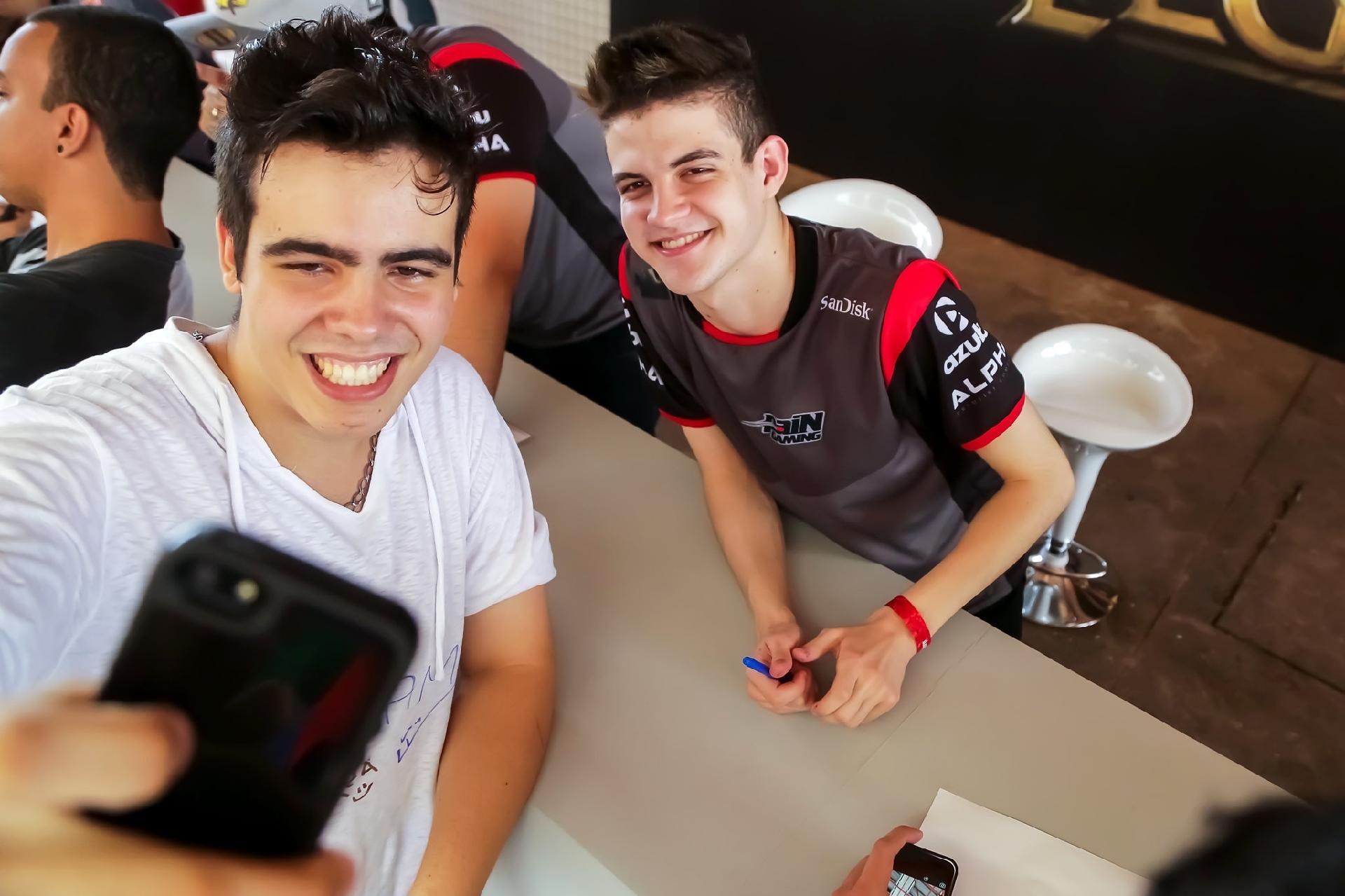 Kami anuncia aposentadoria do LoL e recebe homenagens de fãs e ...