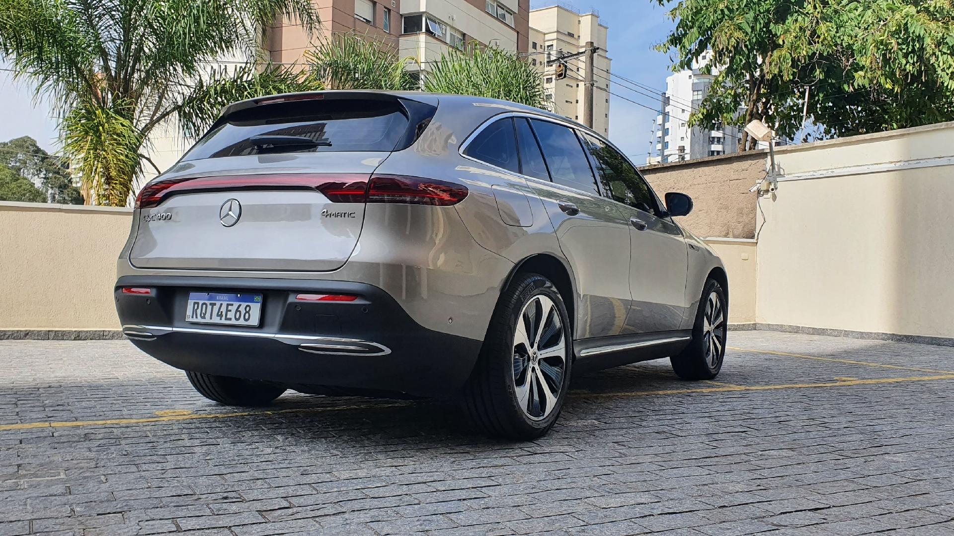 Mercedes EQC 400 traz mimos, mas preço exige muito amor por elétricos ...