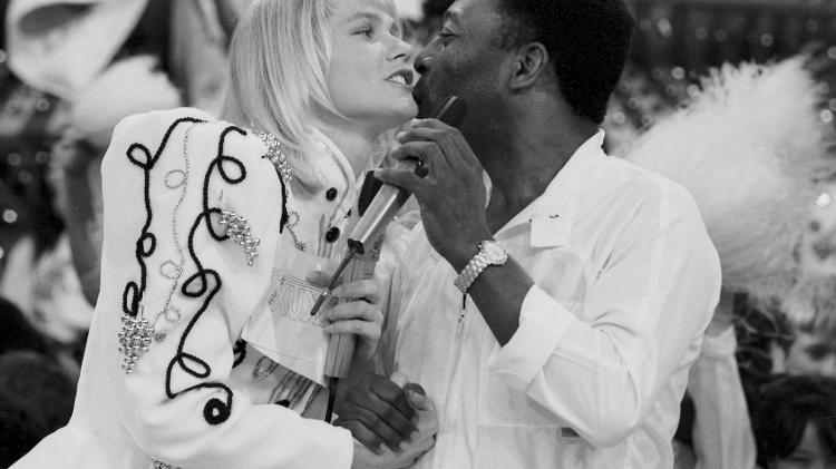 Pelé morreu: Xuxa manifesta apoio aos familiares do ex-jogador