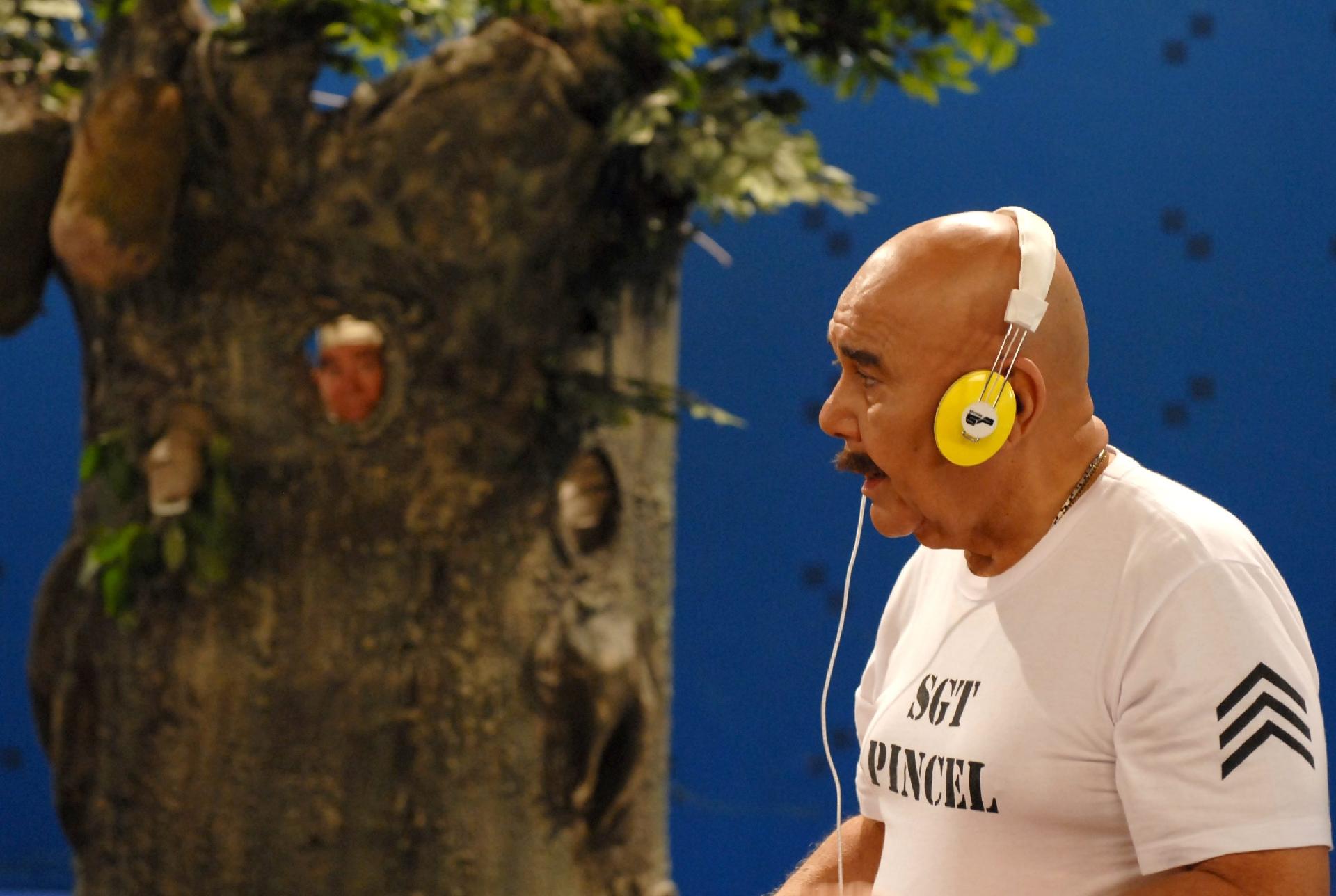 Sargento Pincel: Morre o ator Roberto Guilherme aos 84 anos