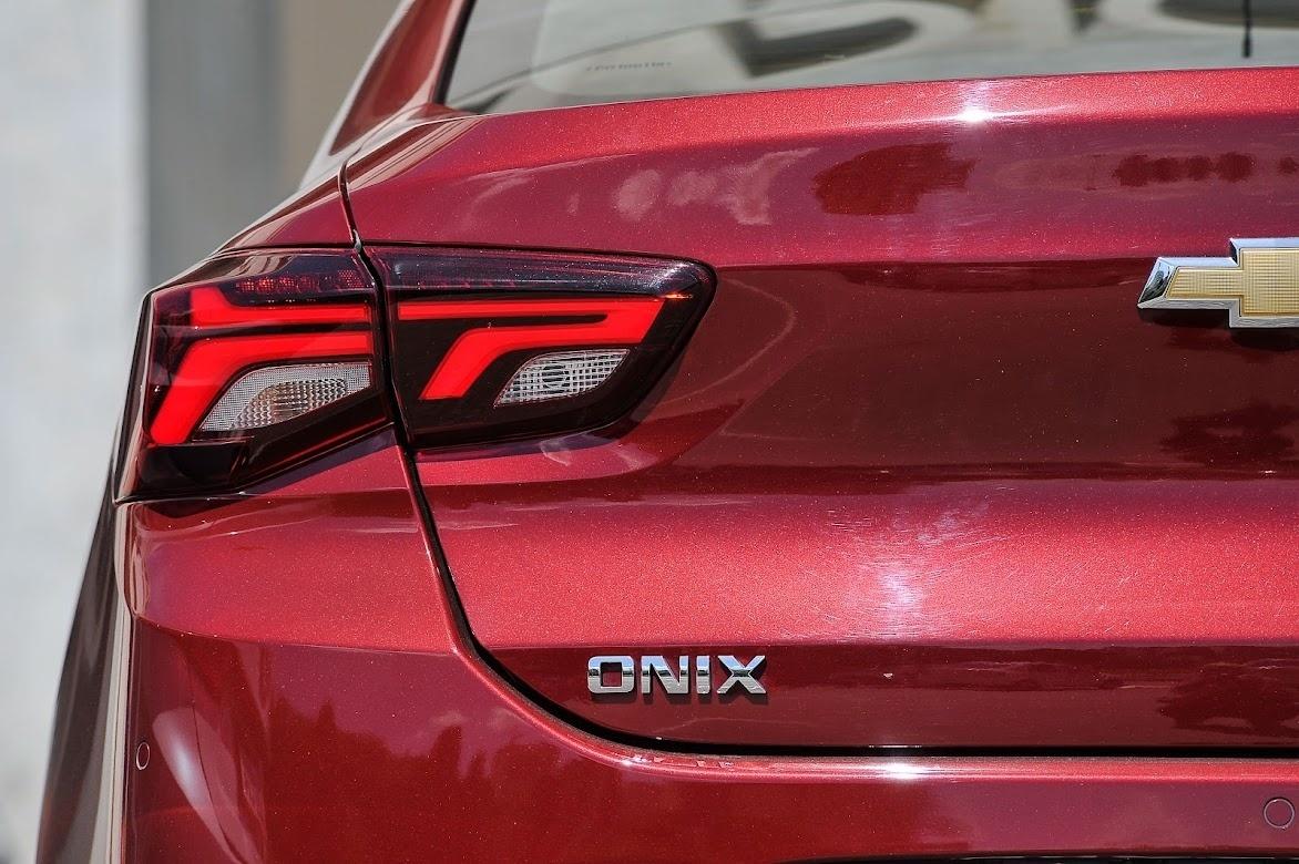 Onix Plus vs City: os R$ 20 mil a mais entre um e outro compensam?