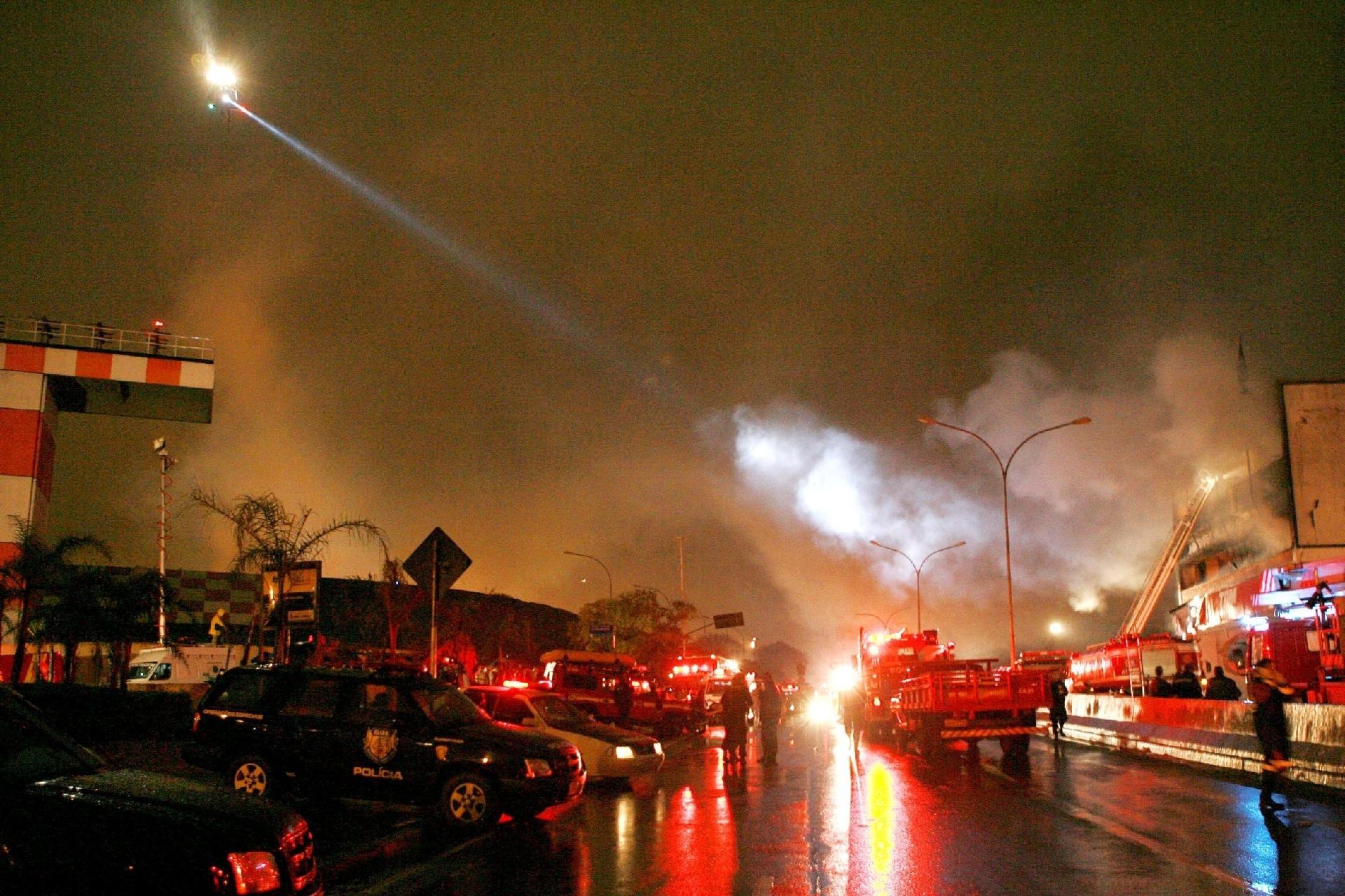 Voo 3054: por que maior tragédia da aviação brasileira acabou sem ...