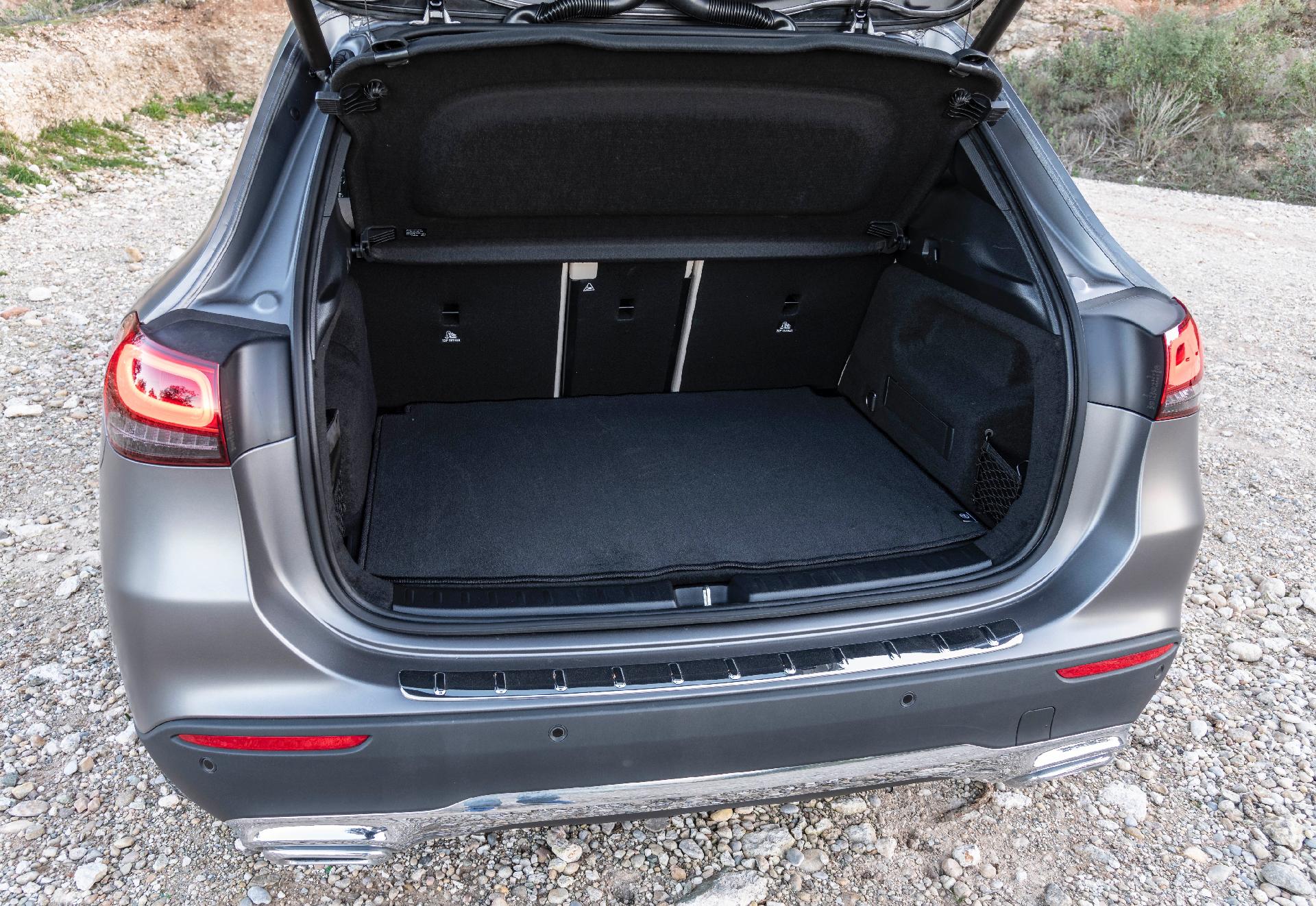 Mercedes GLA 250e: andamos na versão híbrida do SUV de luxo