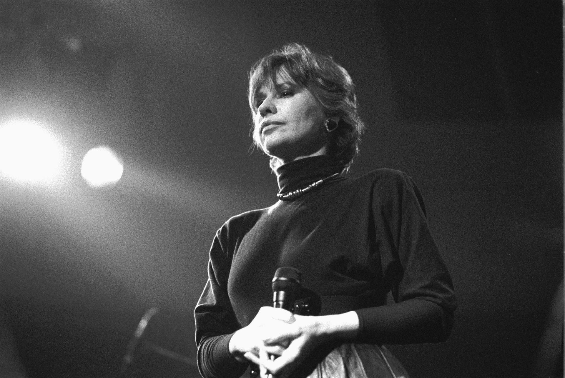 Astrud Gilberto, a voz de Garota de Ipanema em inglês, morre aos 83
