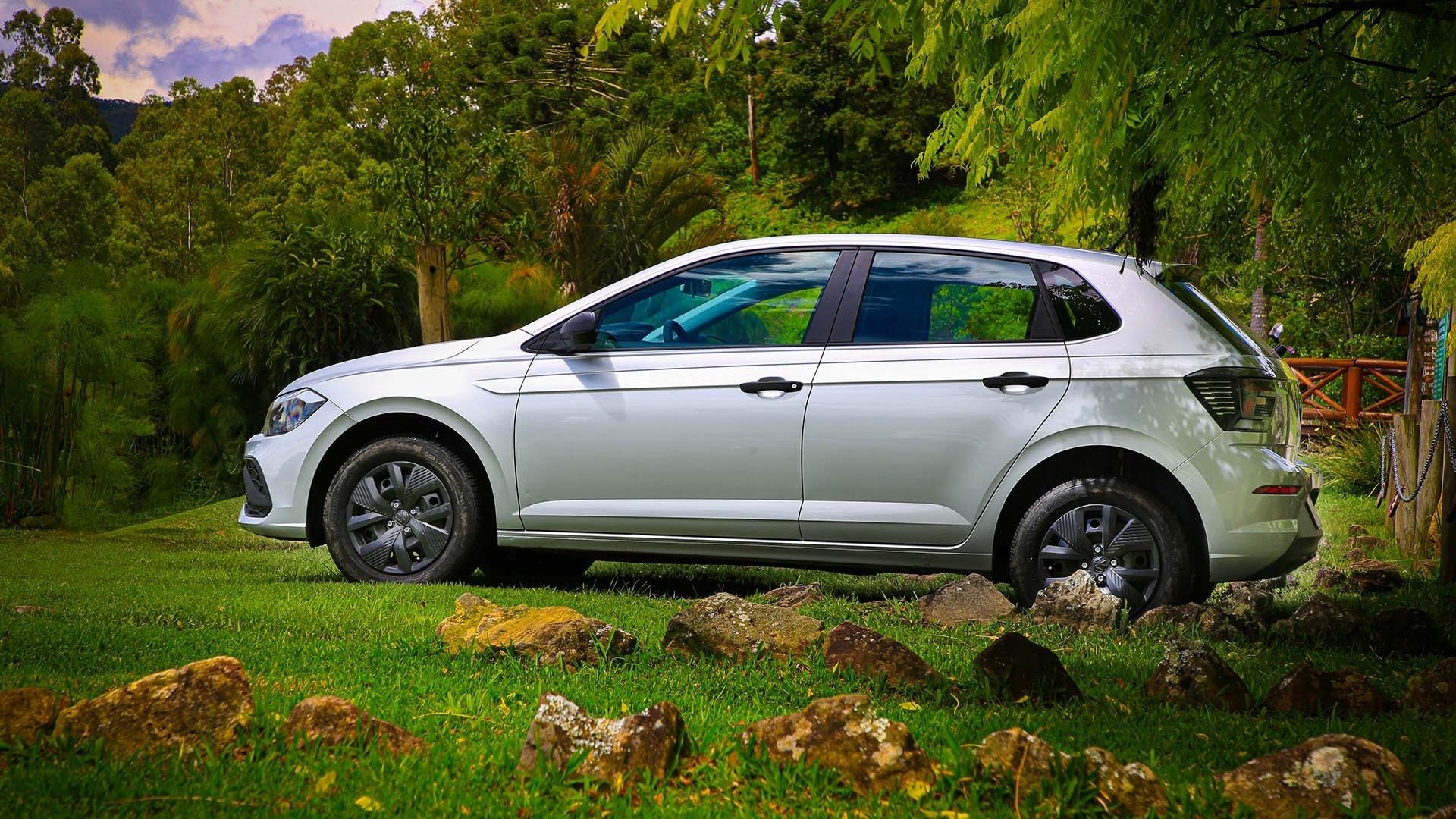 Dirigimos o Polo Track, novo 'basicão' da VW que custa R$ 80 mil