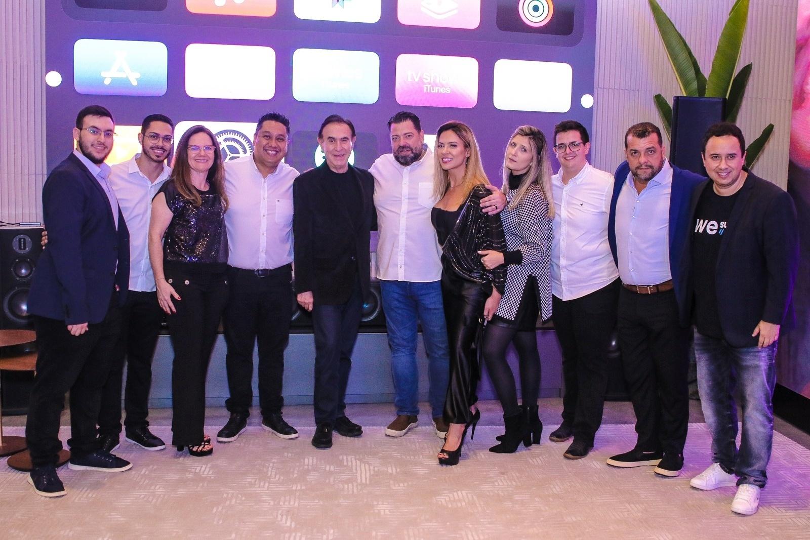 WE Super OOH, o maior veículo de mídia DOOH em grandes formatos - 30/05 ...