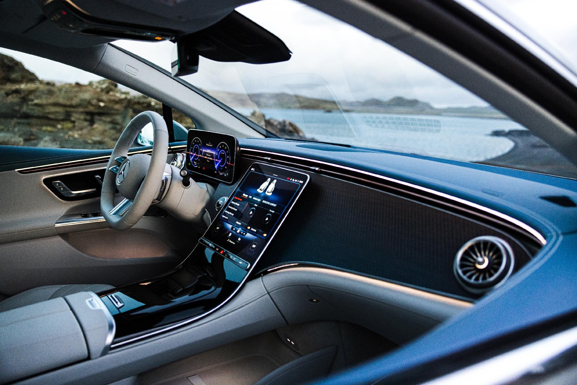 Mercedes EQE 300: testamos o carro elétrico com maior autonomia do ...