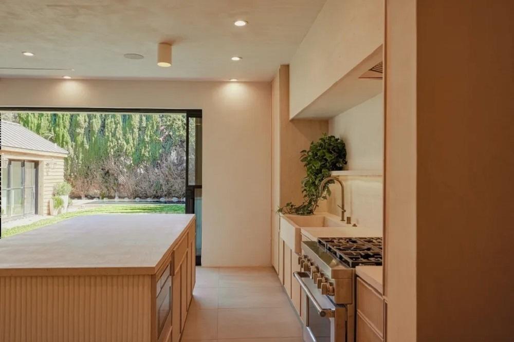 Shawn Mendes: Cantor compra casa nos EUA por R$ 24 mi